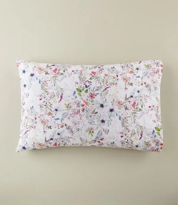 PEACOCK ALLEY Chloe Percale Pillowcases
