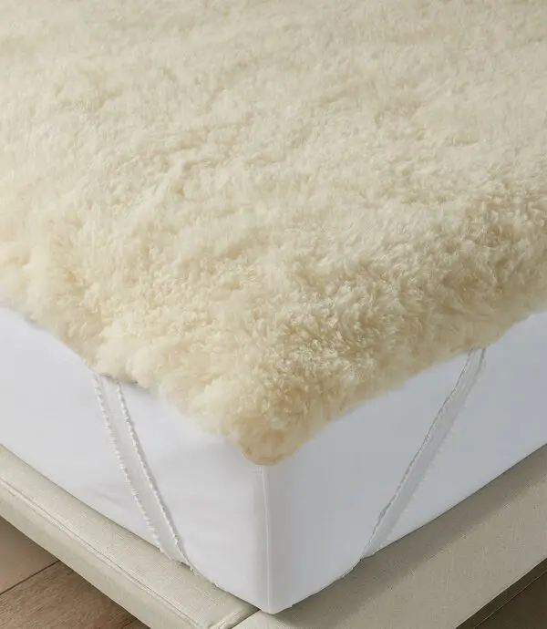PEACOCK ALLEY Wool Mattress Topper