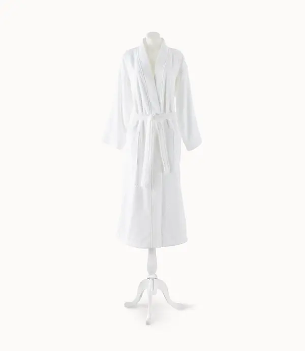 PEACOCK ALLEY Jubilee Towel & Bathrobe Bundle