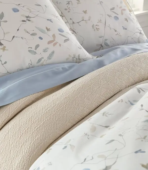 PEACOCK ALLEY Avery Percale Sham