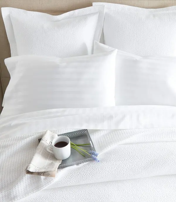 PEACOCK ALLEY Soprano Stripe Sateen Pillowcases - White