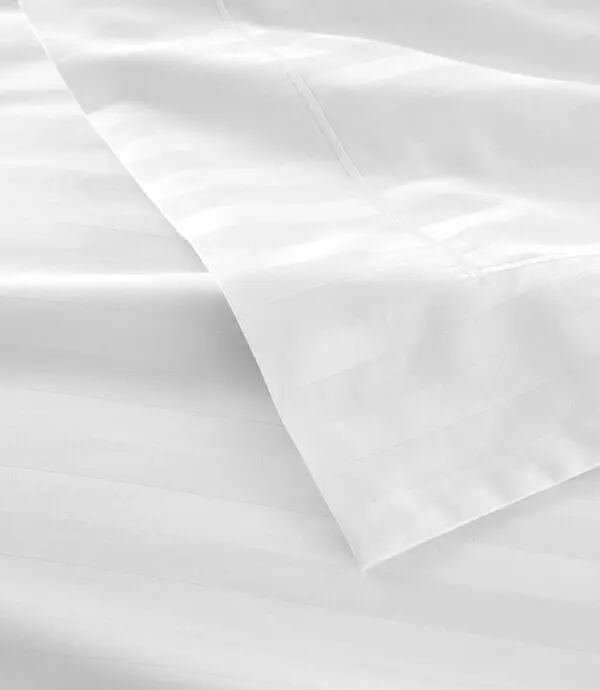 PEACOCK ALLEY Soprano Stripe Sateen Duvet Cover - White