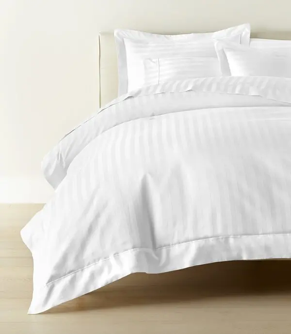 PEACOCK ALLEY Soprano Stripe Sateen Duvet Cover - White