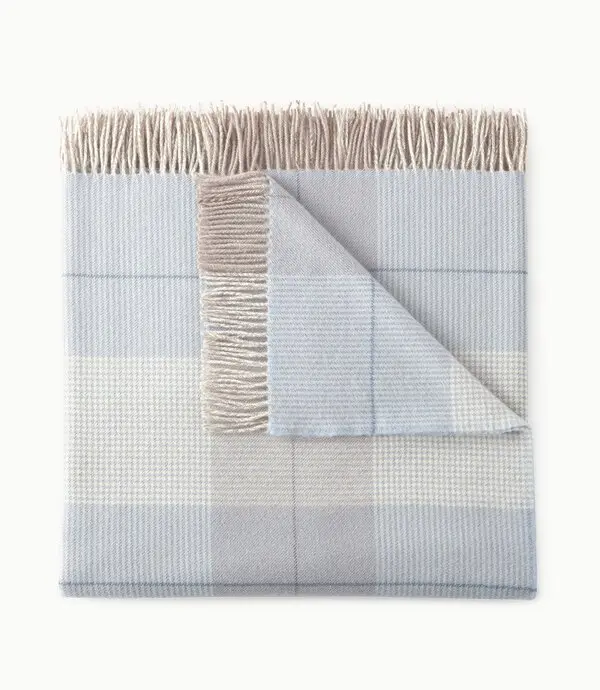 PEACOCK ALLEY York Plaid Blanket - Blue