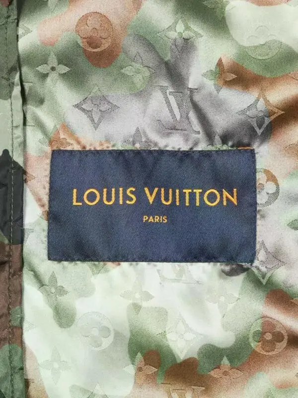 LOUIS VUITTON 2000s Camouflage Hooded Windbreaker
