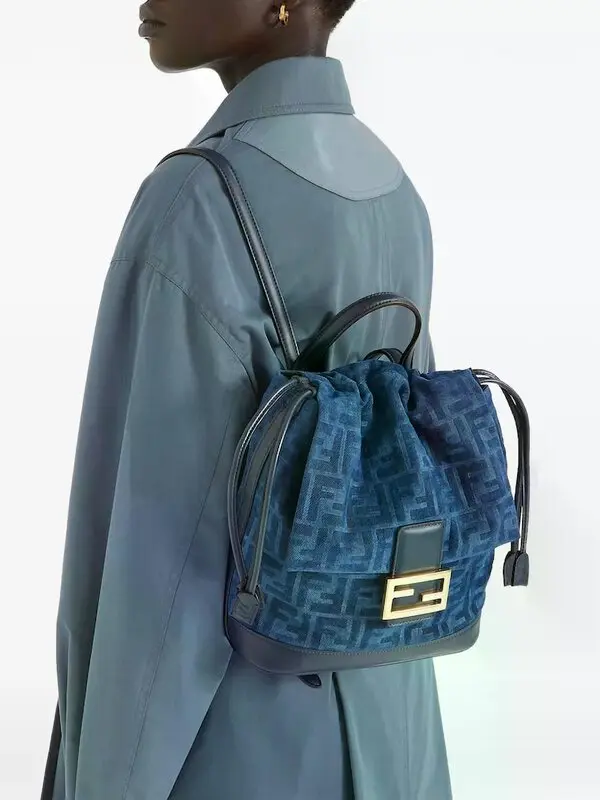 Fendi Logo-plaque Backpack