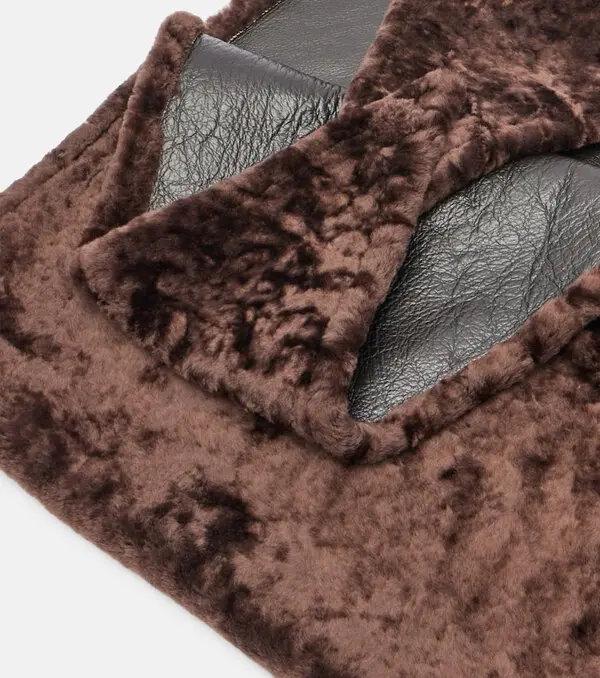Nour Hammour Shearling Scarf - Brown