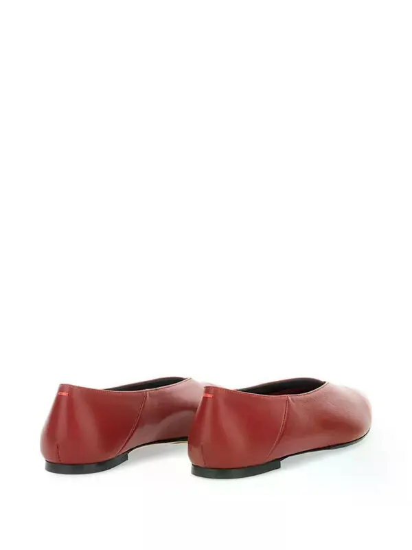 AeydĒ Moa Pointed-toe Ballet Flats - Red