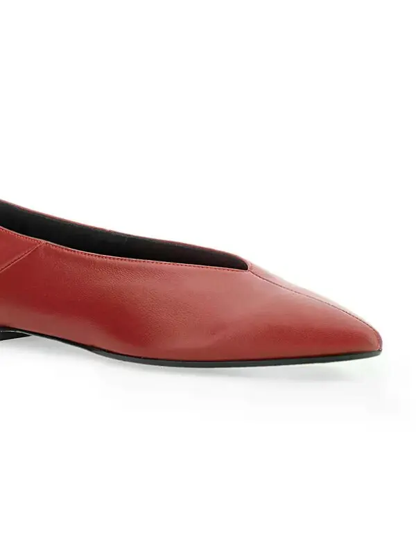 AeydĒ Moa Pointed-toe Ballet Flats - Red