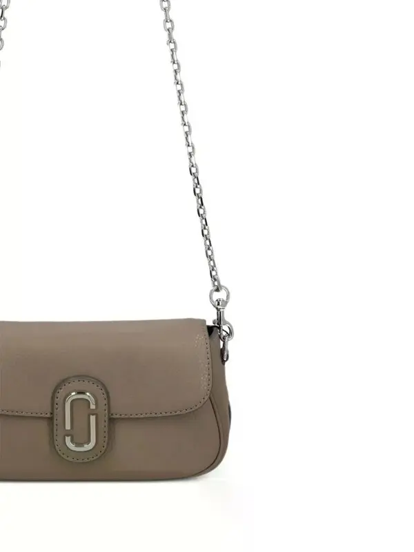Marc Jacobs The Pebble Clover Chain Logo Shoulder Bag