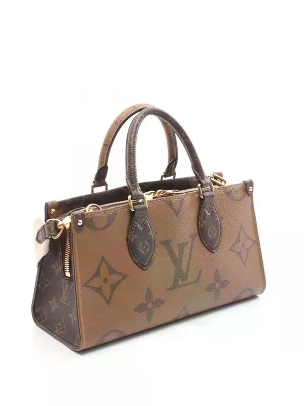 LOUIS VUITTON 2021-2025 Onthego East West Satchel