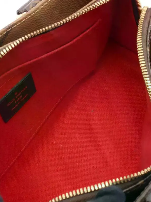 LOUIS VUITTON 2021-2025 Onthego East West Satchel