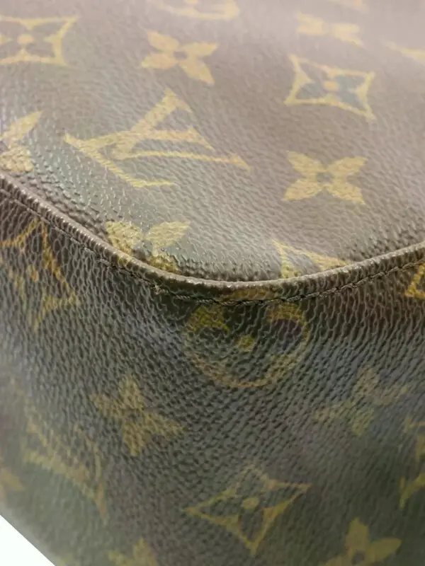 LOUIS VUITTON 2002 Monogram Looping Mm Shoulder Bag
