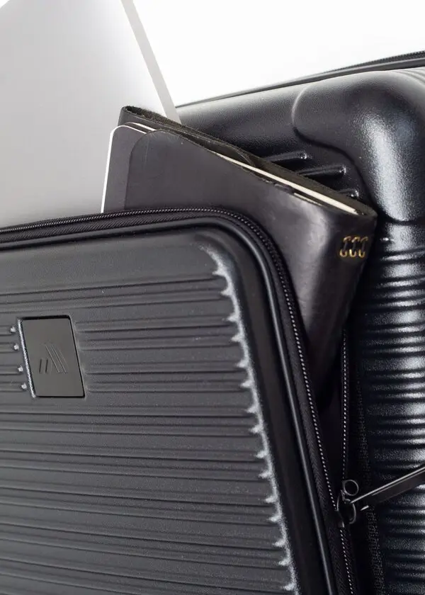 AIDAN Cabin-size Suitcase