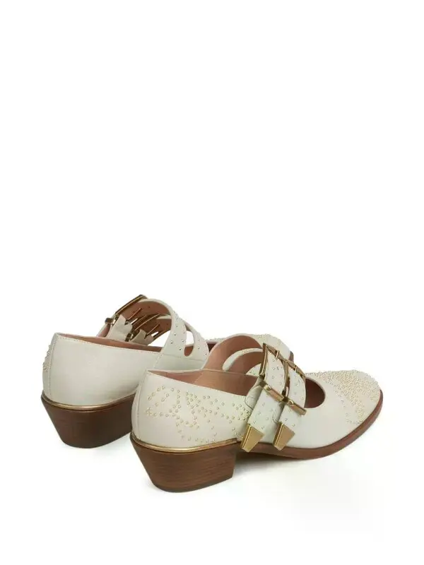 Chloé Susan Buckle-embellished Pumps - Neutrals