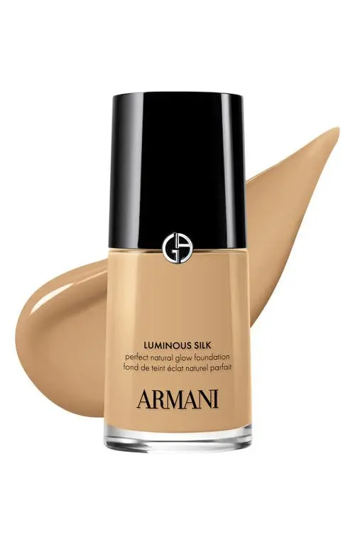ARMANI BEAUTY Luminous Silk Natural Glow Blurring Foundation With 24-hour Wear - 5.3 Light Med Neutral Olive