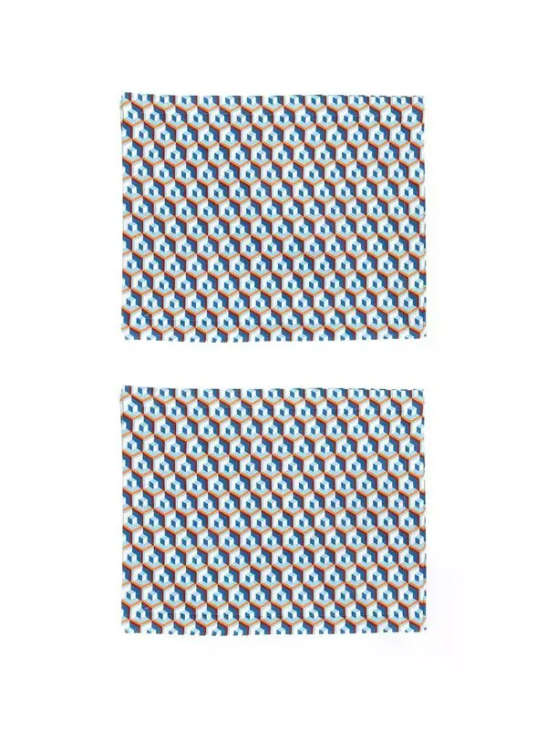 La DoubleJ Geometric Patterned Table Linems