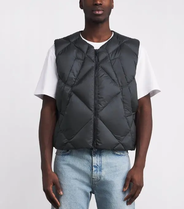 ABOUT:BLANK Diamond-quilted Down Gilet