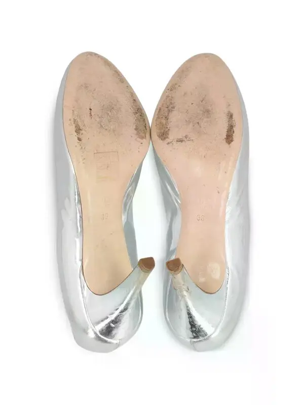 Miu Miu Leather Round Toe Pumps