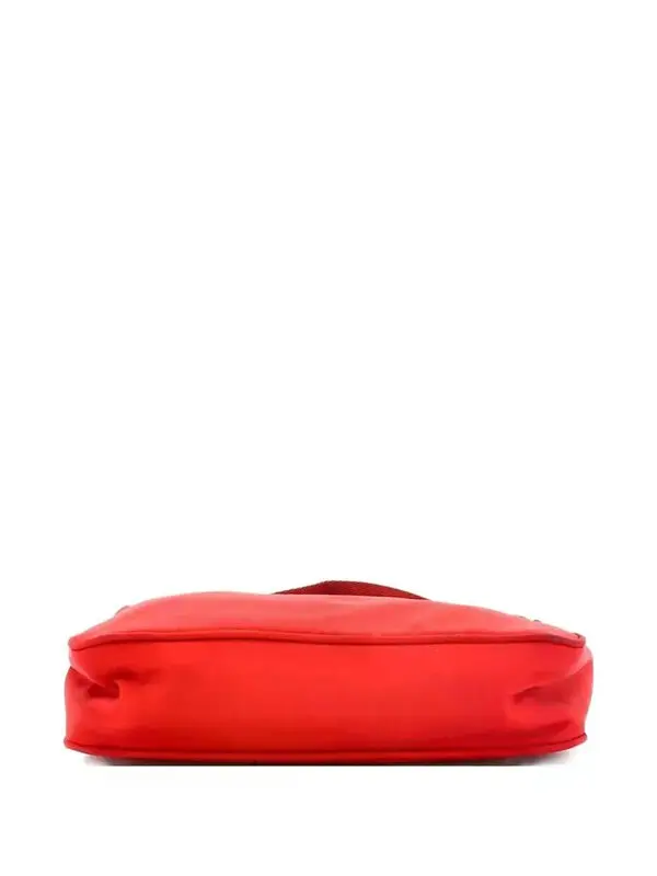 Prada Re-edition 2000 Tessuto Mini Hobo Bag - Red