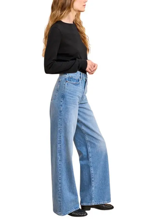 LA LIGNE Isadora Jean