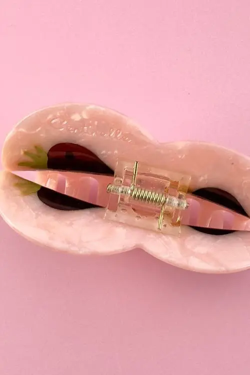 CENTINELLE Strawberries Hair Claw