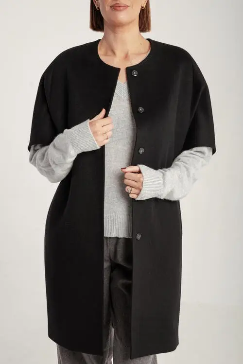 1982 Cashmere Cape Coat With Crew Neck - Black