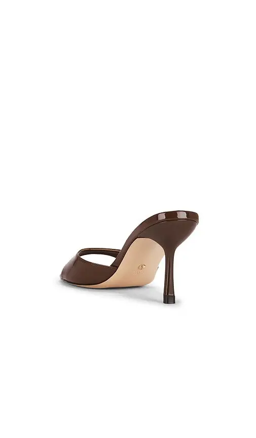 Raye Myla Heel