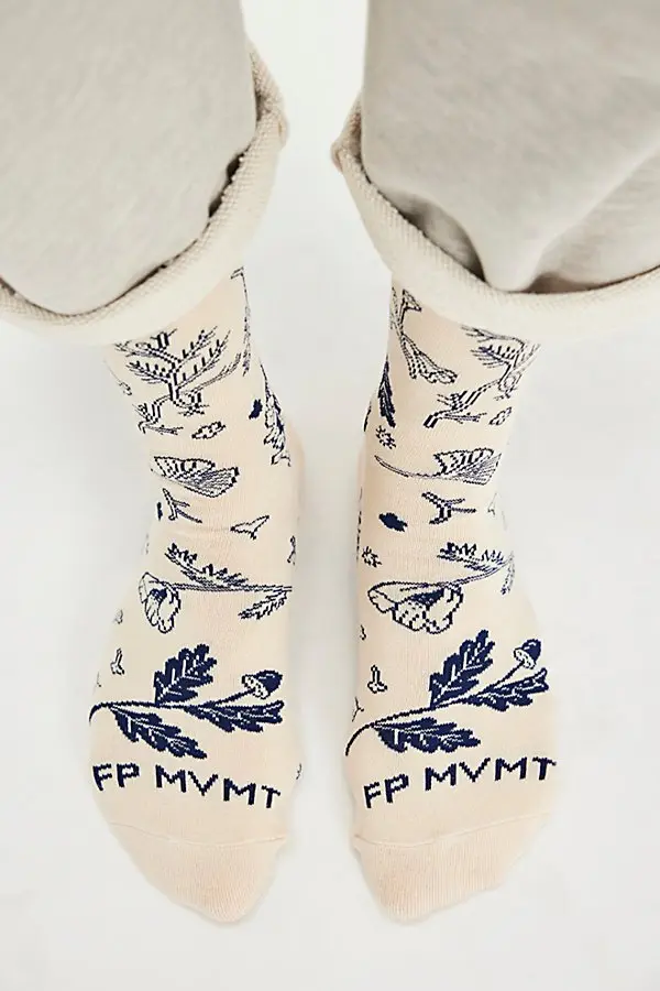 Free People Great Outdoors Socks - White Blue Foliage