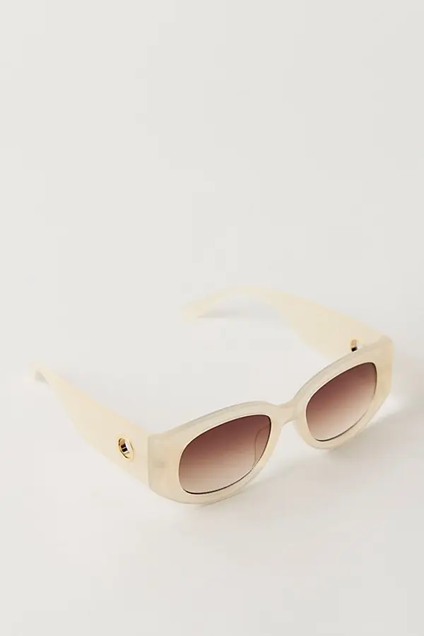 Free People Hailee Round Sunglasses - Cream/mojito