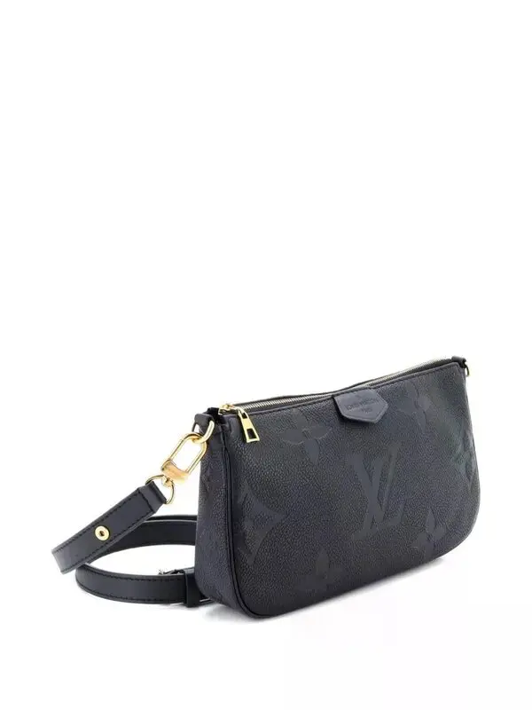LOUIS VUITTON Multi Pochette Accessoires Monogram Empreinte Giant - Black
