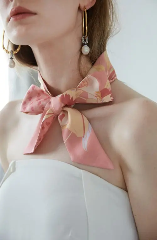 LOST PATTERN El Amor Skinny Silk Scarf - Beige Pink