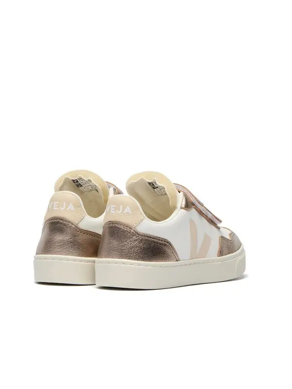 VEJA V-90 Sneaker