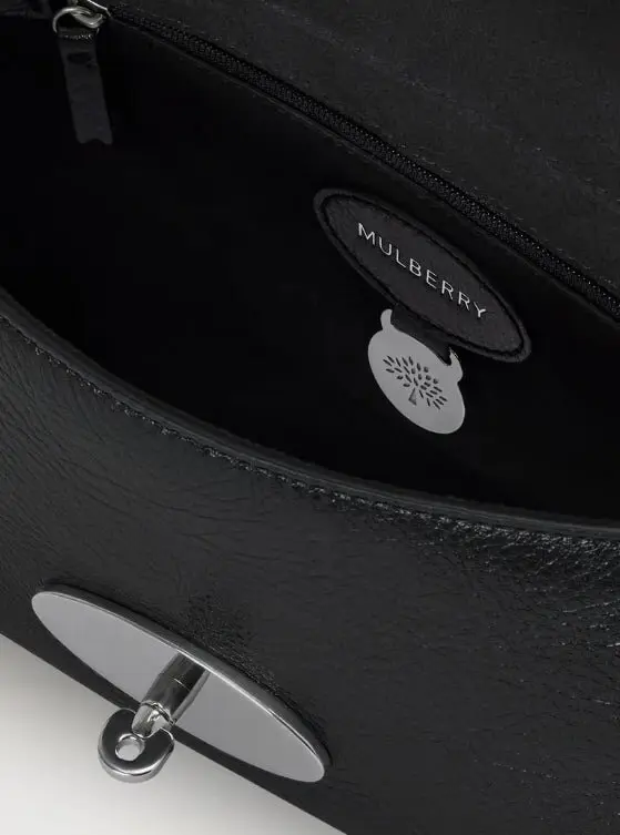 Mulberry Lily - Black