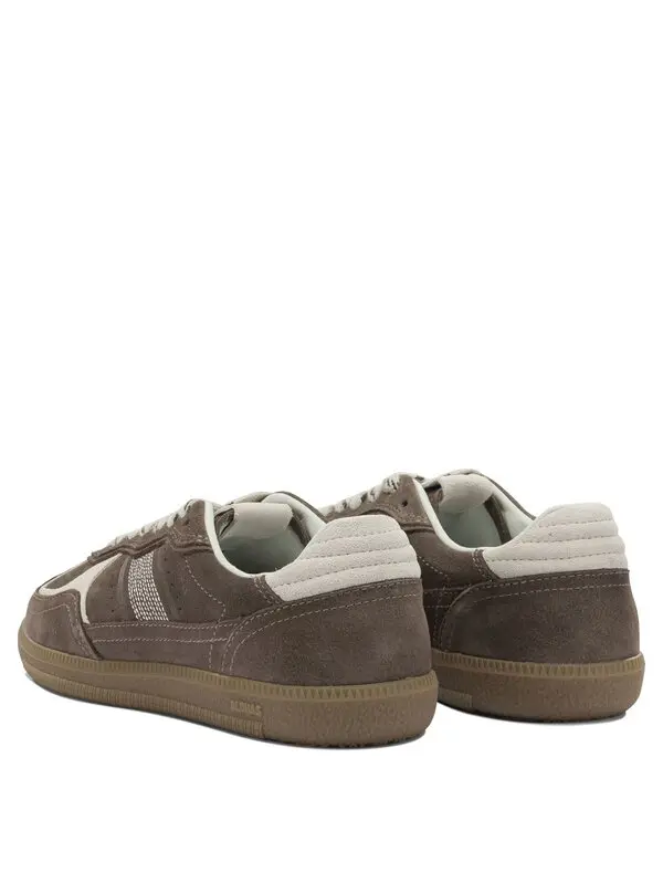 ALOHAS Suede Low-top Sneakers With Contrasting Leather Accents - Brown