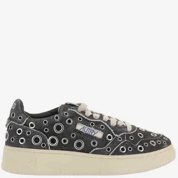 AUTRY Suede Sneakers With Metal Eyelet Decoration - Black