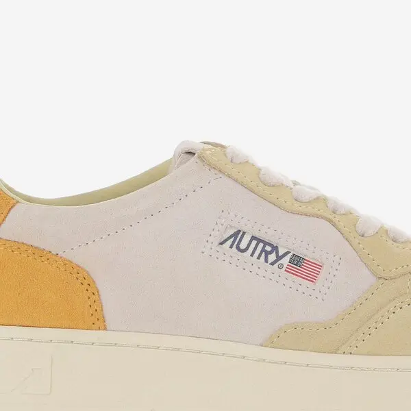 AUTRY Medalist Low Sneakers