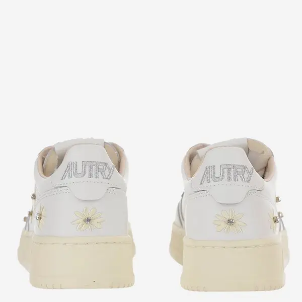 AUTRY Medalist Low Leather Sneakers