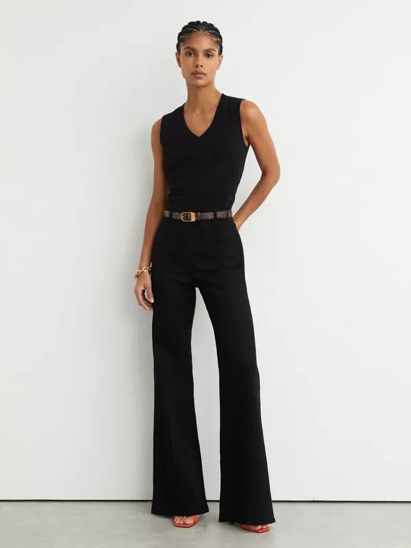 REISS Sandy Ribbed V-neck Vest - Black