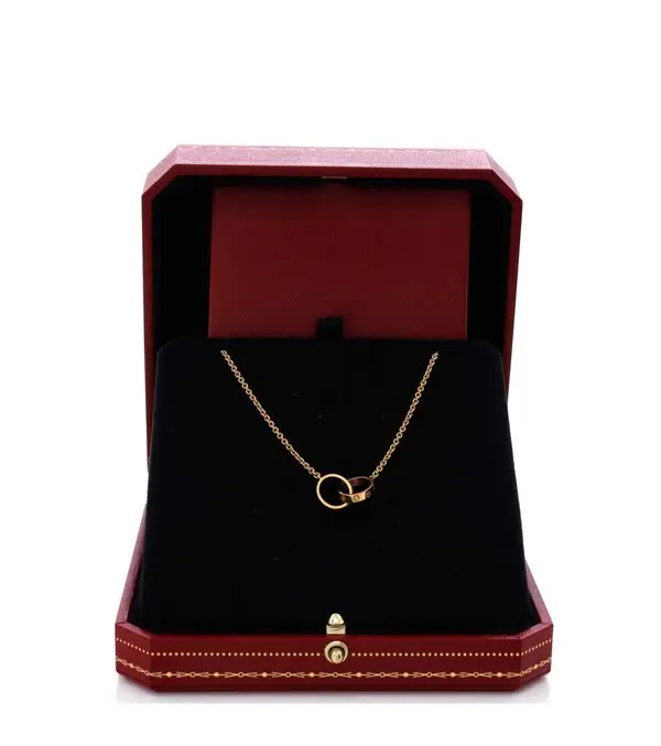 CARTIER Love Interlocking Necklace 18k 17