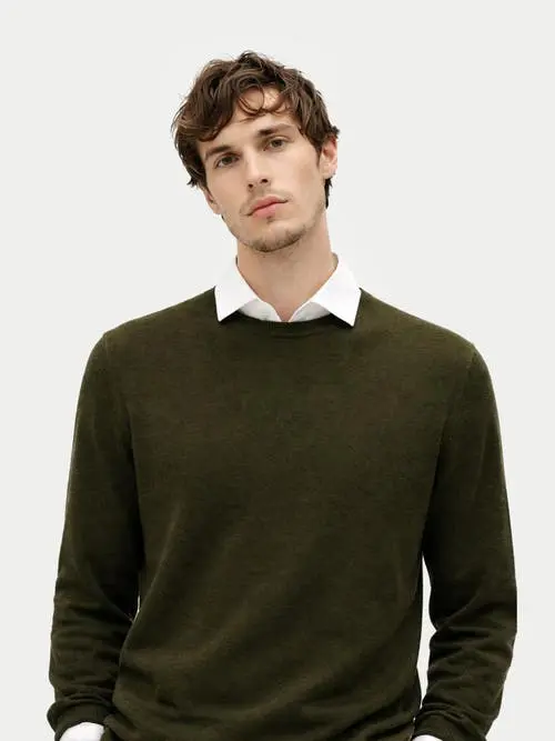 Gobi Cashmere Crewneck Cashmere Sweater - Avocado