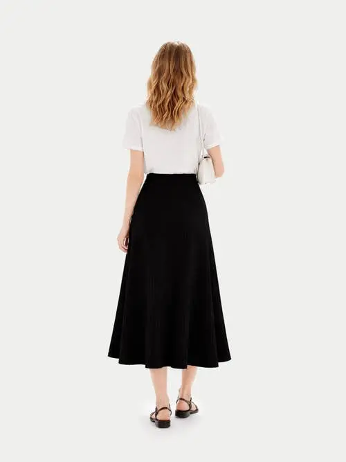Gobi Cashmere Calf-length Ribbed Knit Skirt - Black