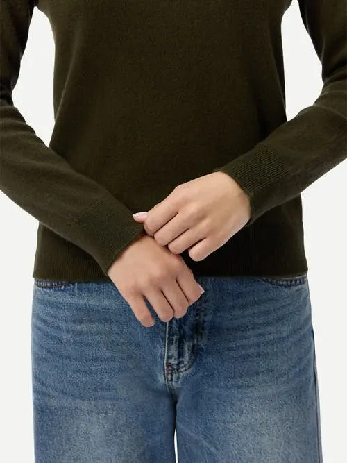 Gobi Cashmere Timeless Cashmere Turtleneck Sweater - Avocado