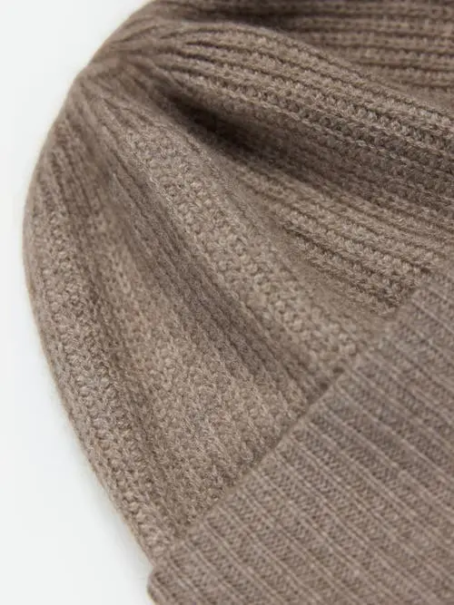 Gobi Cashmere Cashmere Ribbed Beanie - Taupe