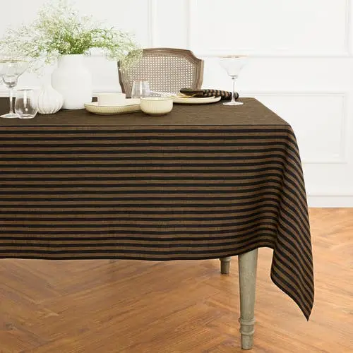 SOLINO HOME Linen Table Throwamalfi Stripe - Brown Sugar And Black