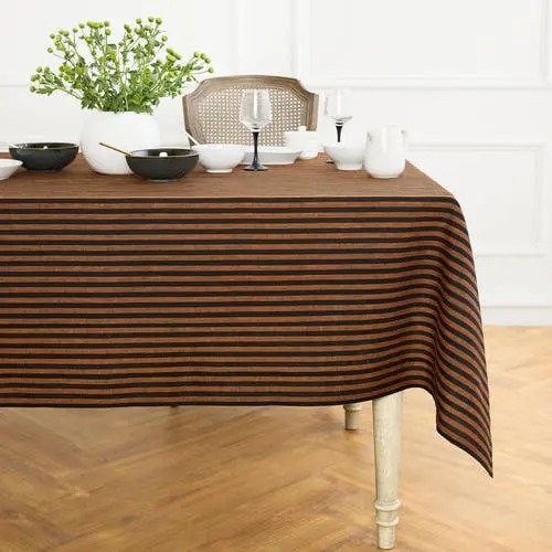 SOLINO HOME Linen Table Throwamalfi Stripe - Pumpkin And Black