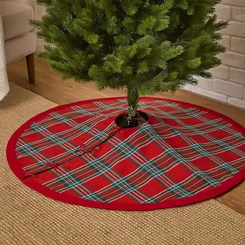 SOLINO HOME Linen Tree Skirtplaid Linen Christmas Tree Skirt - Madras Holiday Plaid