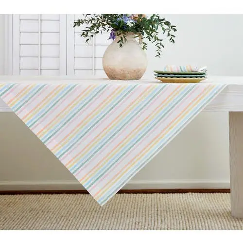 SOLINO HOME Linen Table Throwjulia