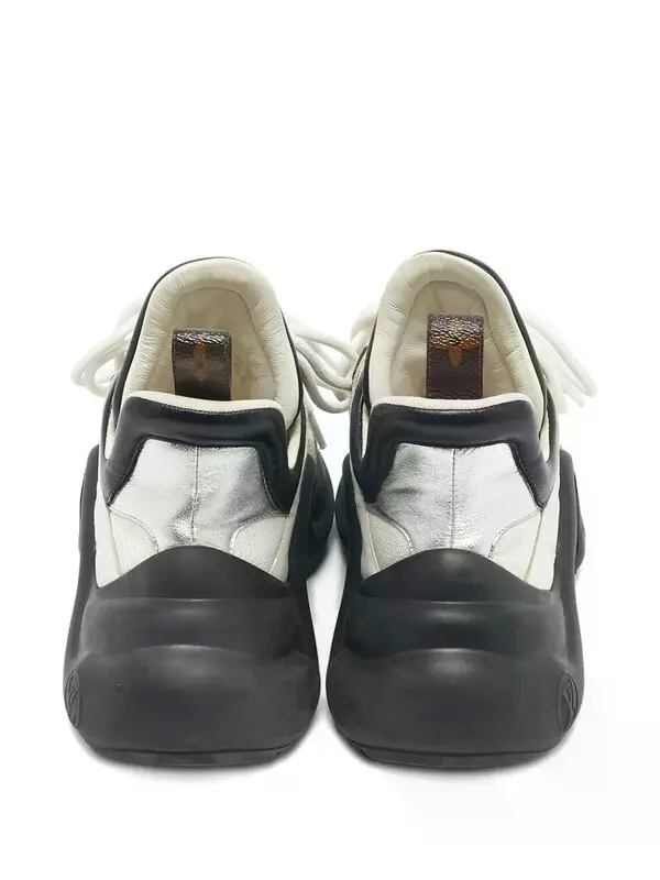 LOUIS VUITTON Arclight Sneakers
