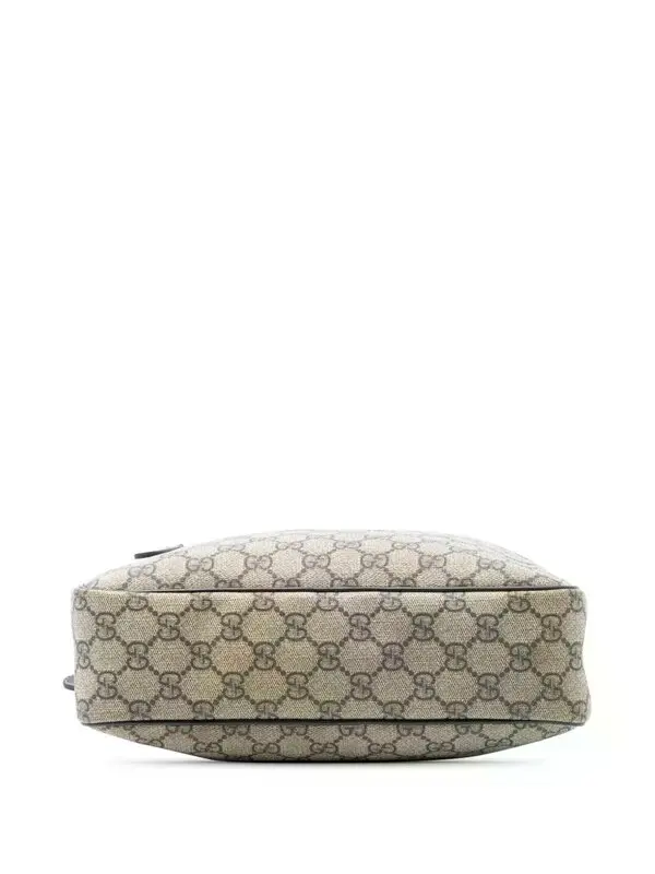 Gucci Gg Supreme Crossbody Bag